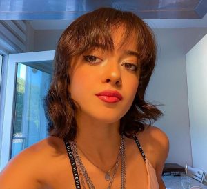 Melis Fis Kimdir, Nereli, Kaç Yaşında? • Kadın Bakışı